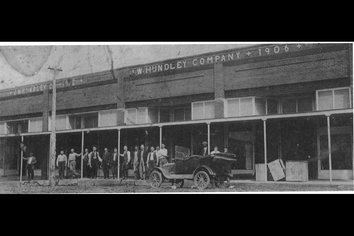 Hughes County Tribune